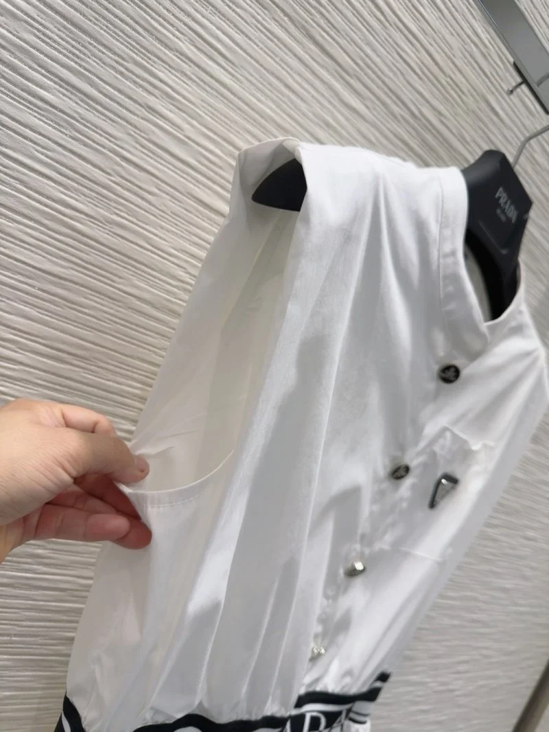 Low-cost Prada Dress