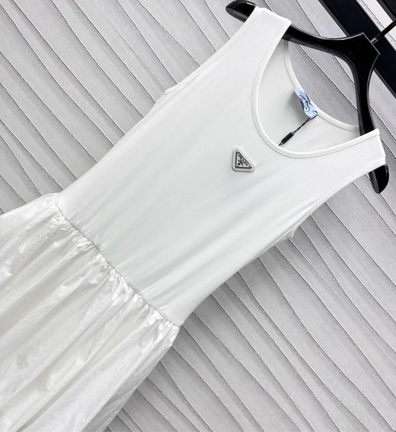 Accurate model Prada Dress