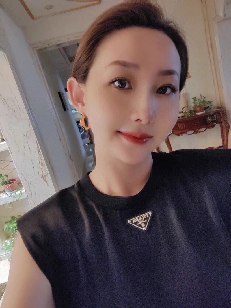 Low-cost Prada Earrings