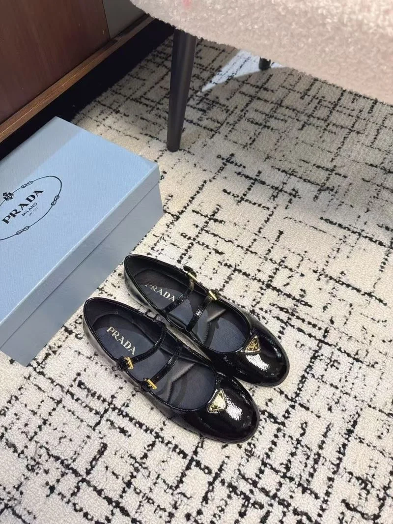 Precise copy Prada Flat Shoes