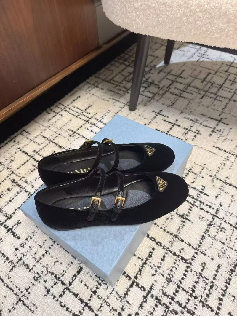 Top match Prada Flat Shoes