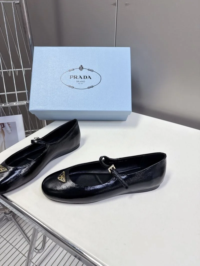 Factory-made Prada Flat Shoes