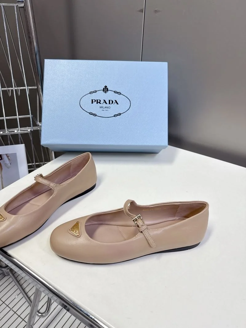 Top match Prada Flat Shoes