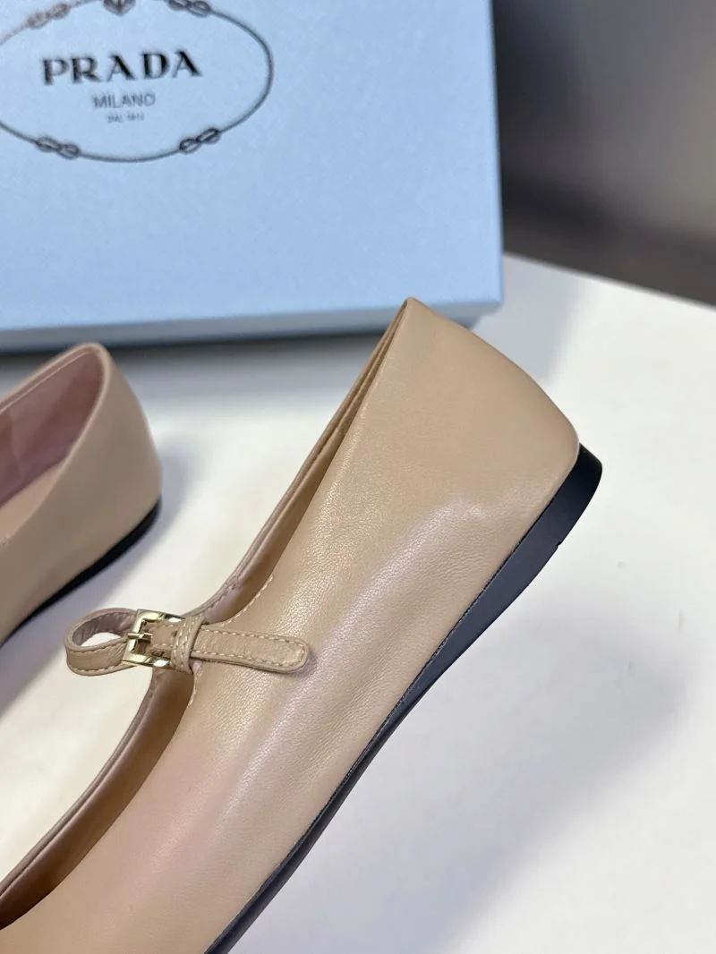 Top match Prada Flat Shoes