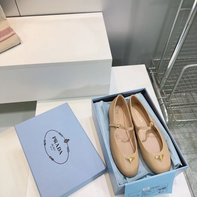 Bargain Prada Flat Shoes