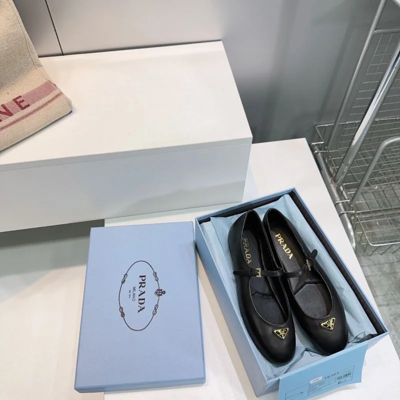 1:1 copy Prada Flat Shoes