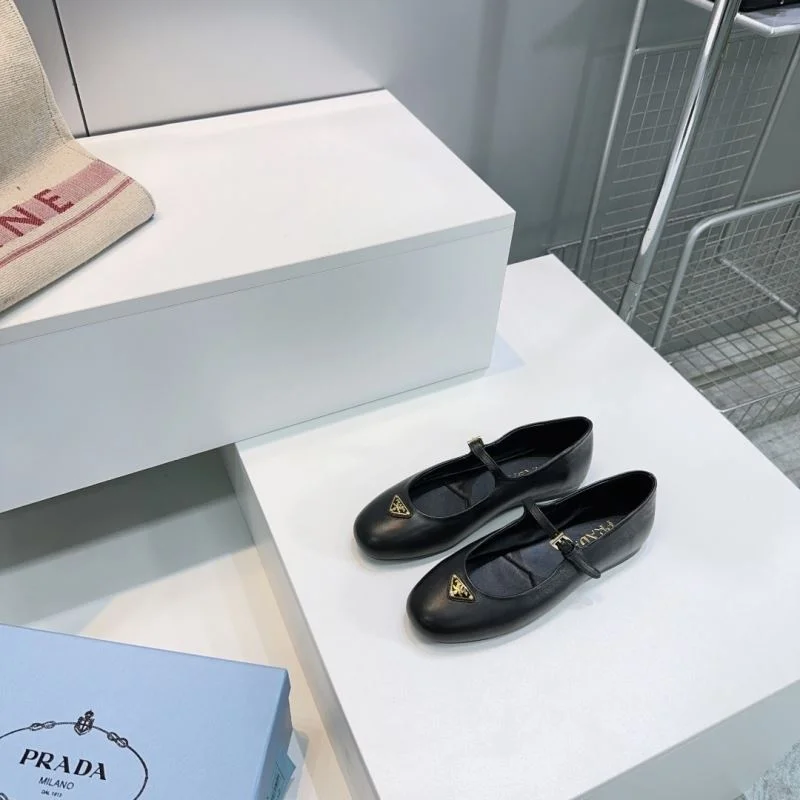 1:1 copy Prada Flat Shoes