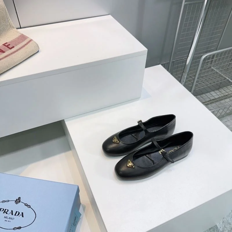 1:1 copy Prada Flat Shoes
