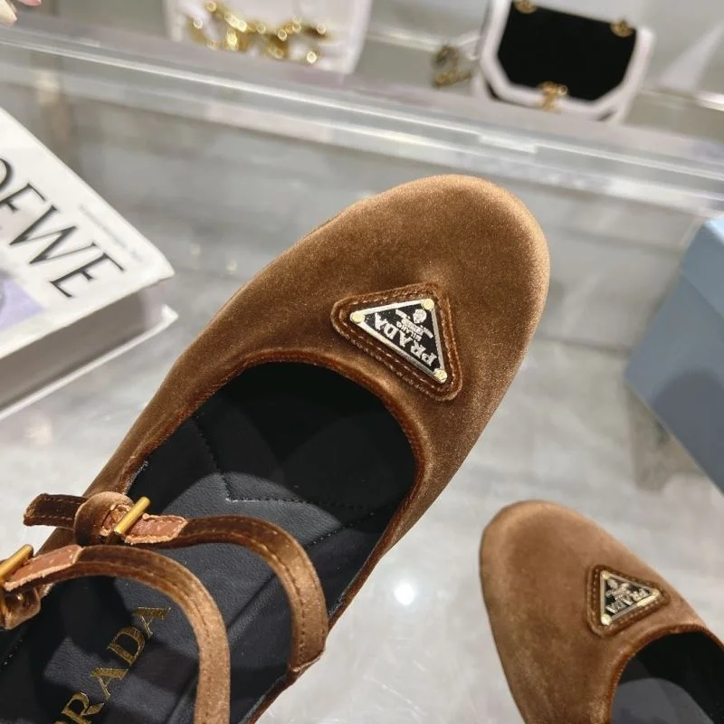 Factory-made Prada Flat Shoes