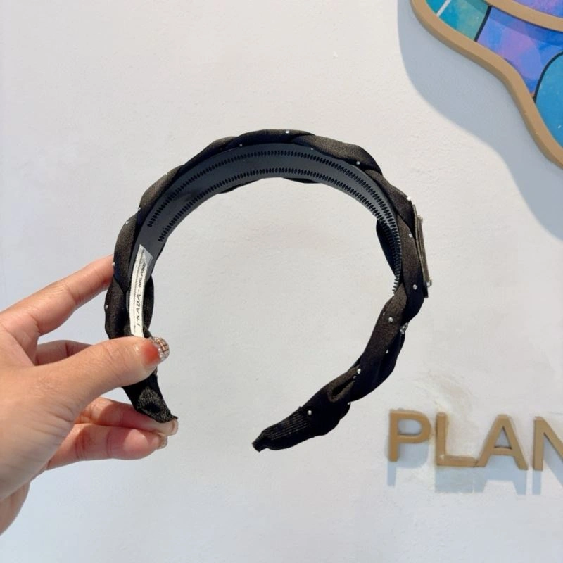 Indistinguishable Prada Hair Hoop