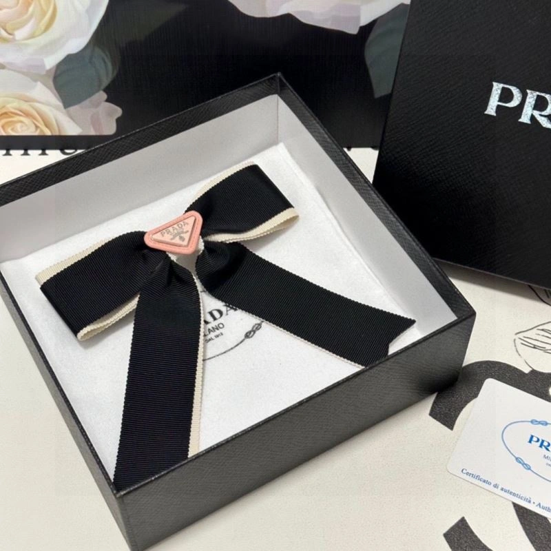 Top match Prada Hair Hoop