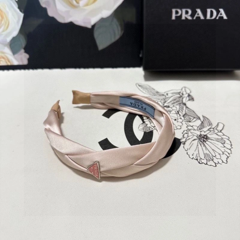 Top match Prada Hair Hoop