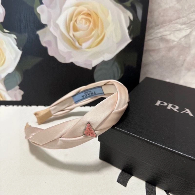 Top match Prada Hair Hoop