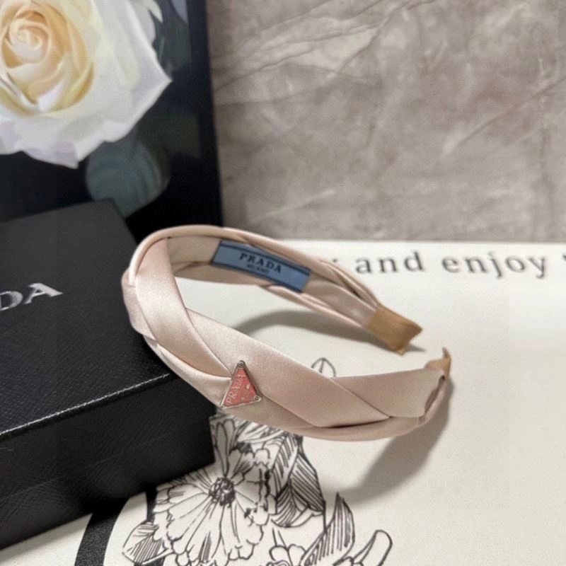 Top match Prada Hair Hoop