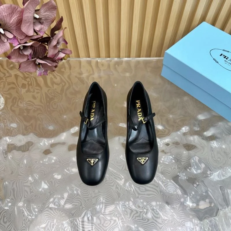 Top match Prada Heeled Shoes