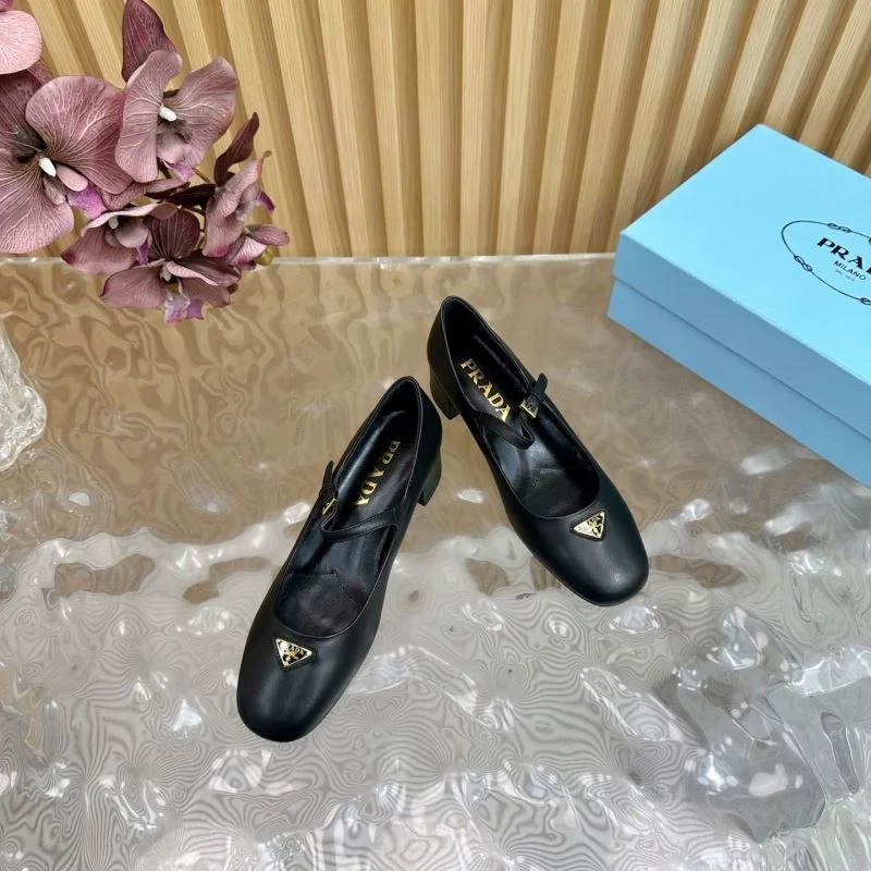 Top match Prada Heeled Shoes