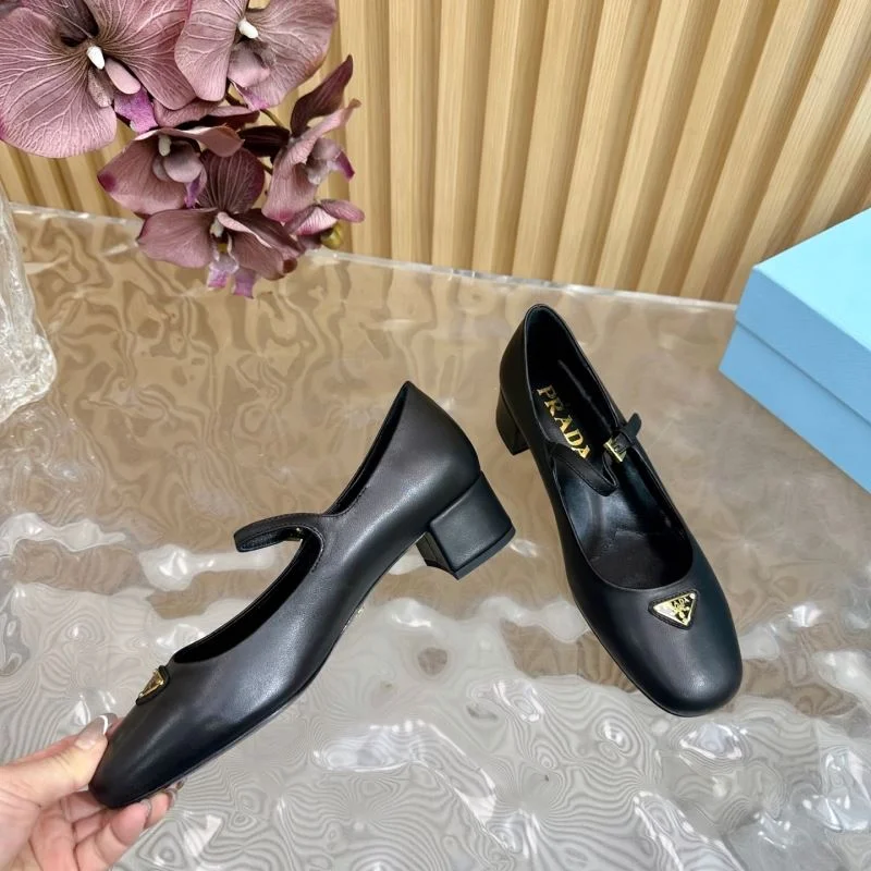 Top match Prada Heeled Shoes