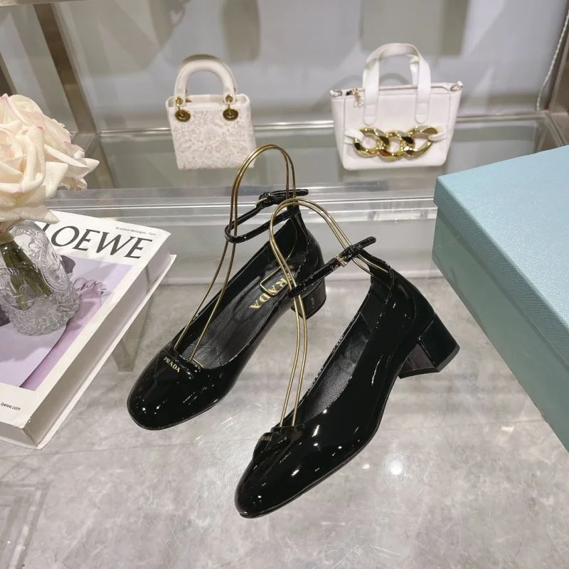 Bargain Prada Heeled Shoes