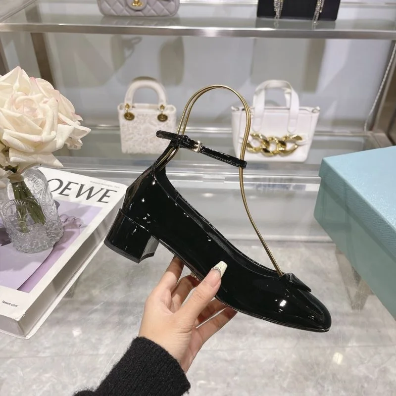 Bargain Prada Heeled Shoes