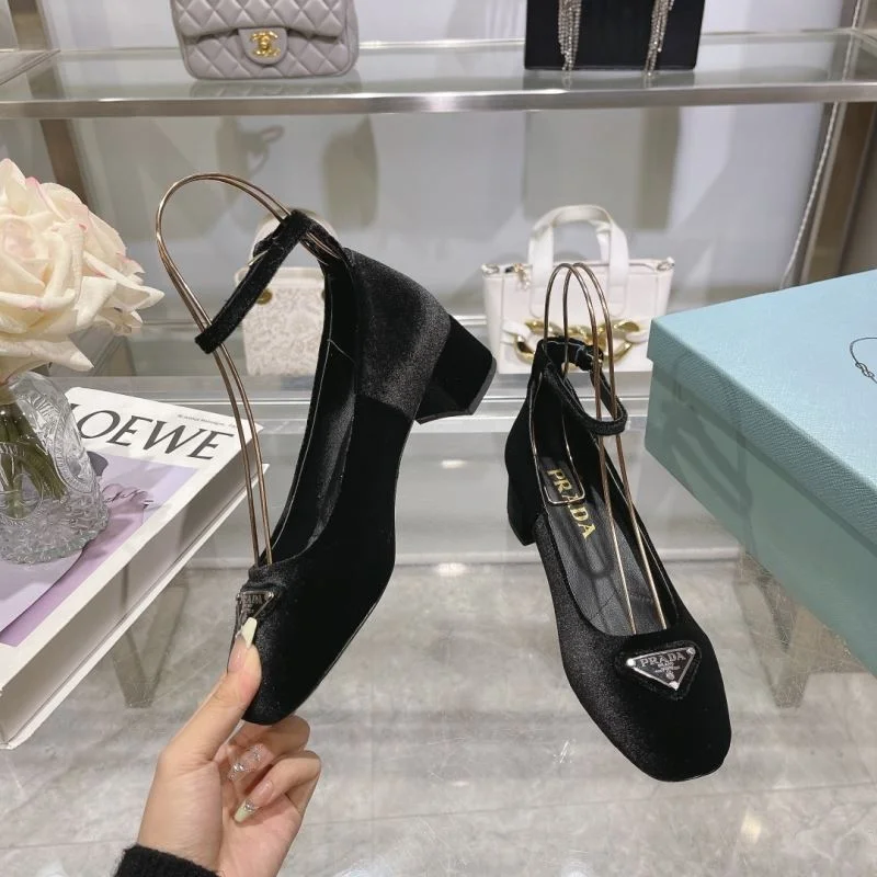 Precise copy Prada Heeled Shoes