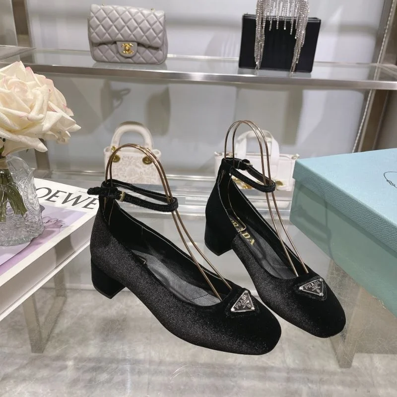 Precise copy Prada Heeled Shoes
