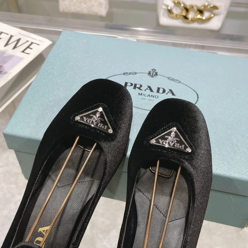 Precise copy Prada Heeled Shoes