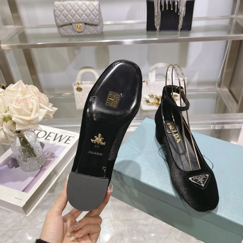 Precise copy Prada Heeled Shoes