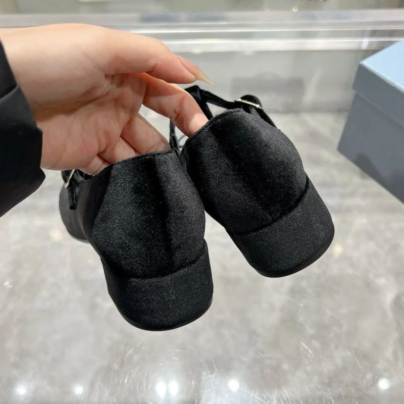 Top mirror Prada Heeled Shoes