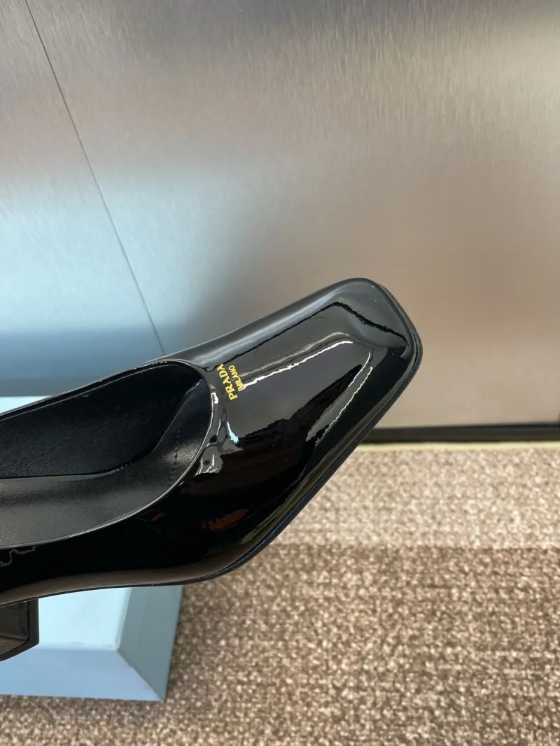 1:1 copy Prada Heeled Shoes