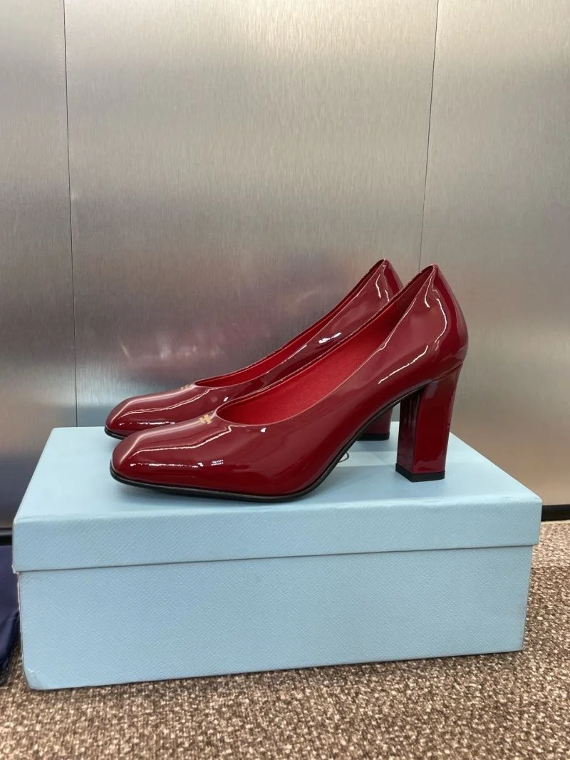 Precise copy Prada Heeled Shoes