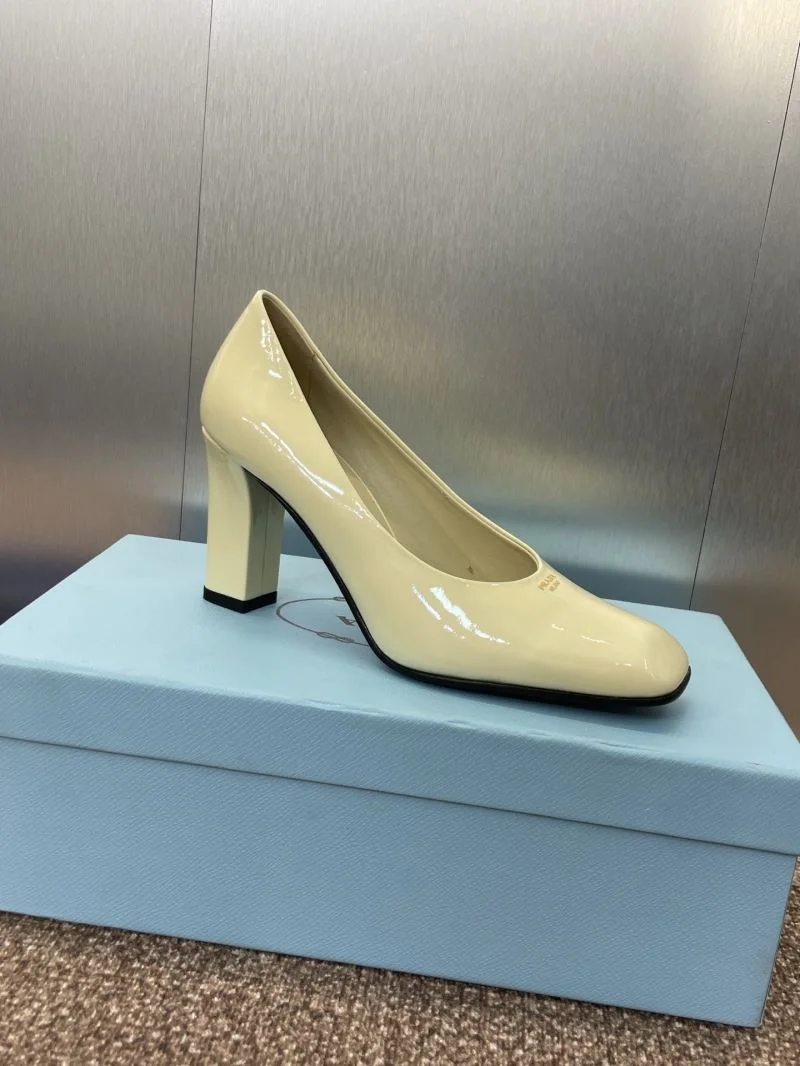 Factory-made Prada Heeled Shoes