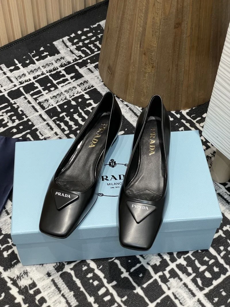 Inexpensive Prada Heeled Shoes