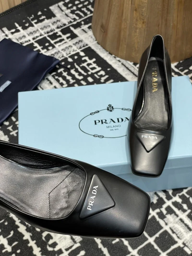 Inexpensive Prada Heeled Shoes