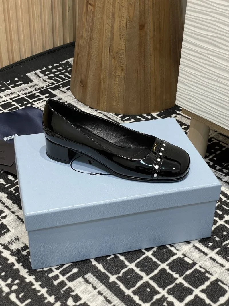 Top match Prada Heeled Shoes