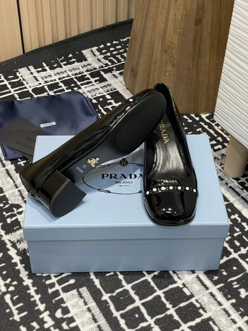 Top match Prada Heeled Shoes