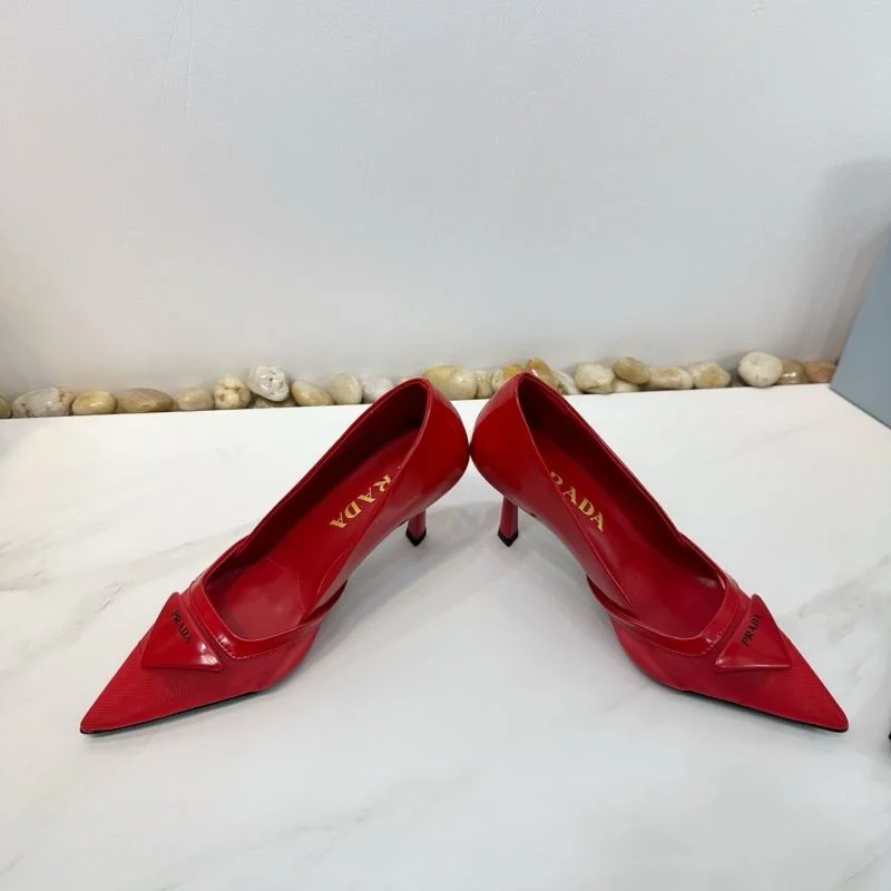 Bargain Prada Heeled Shoes