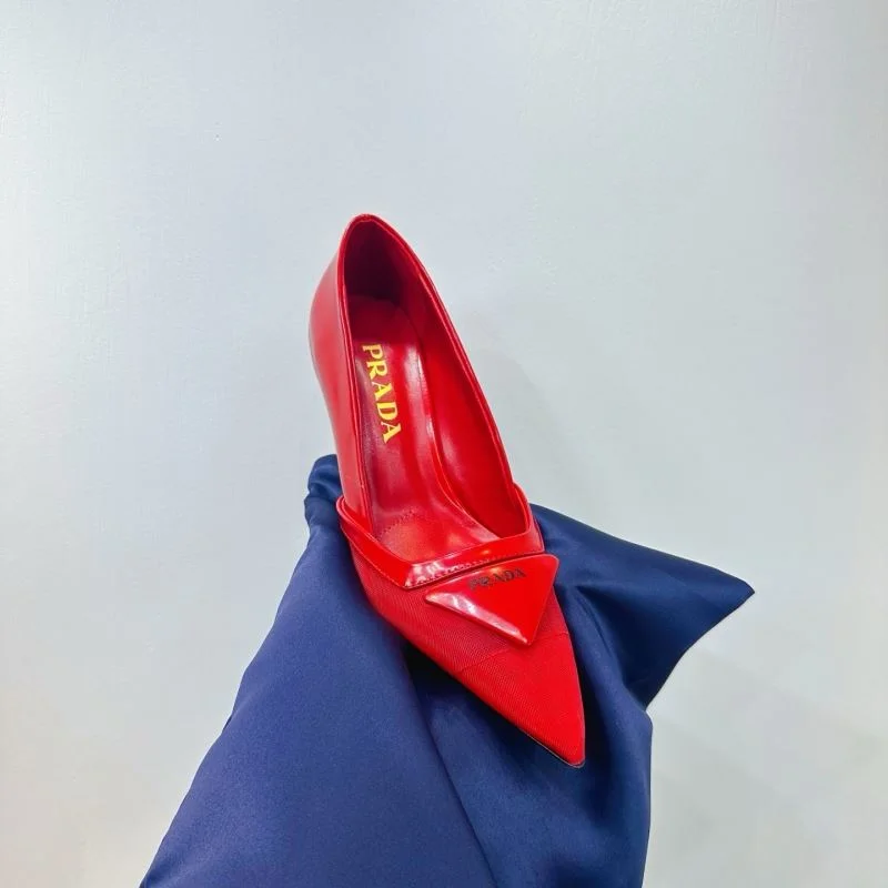 Bargain Prada Heeled Shoes
