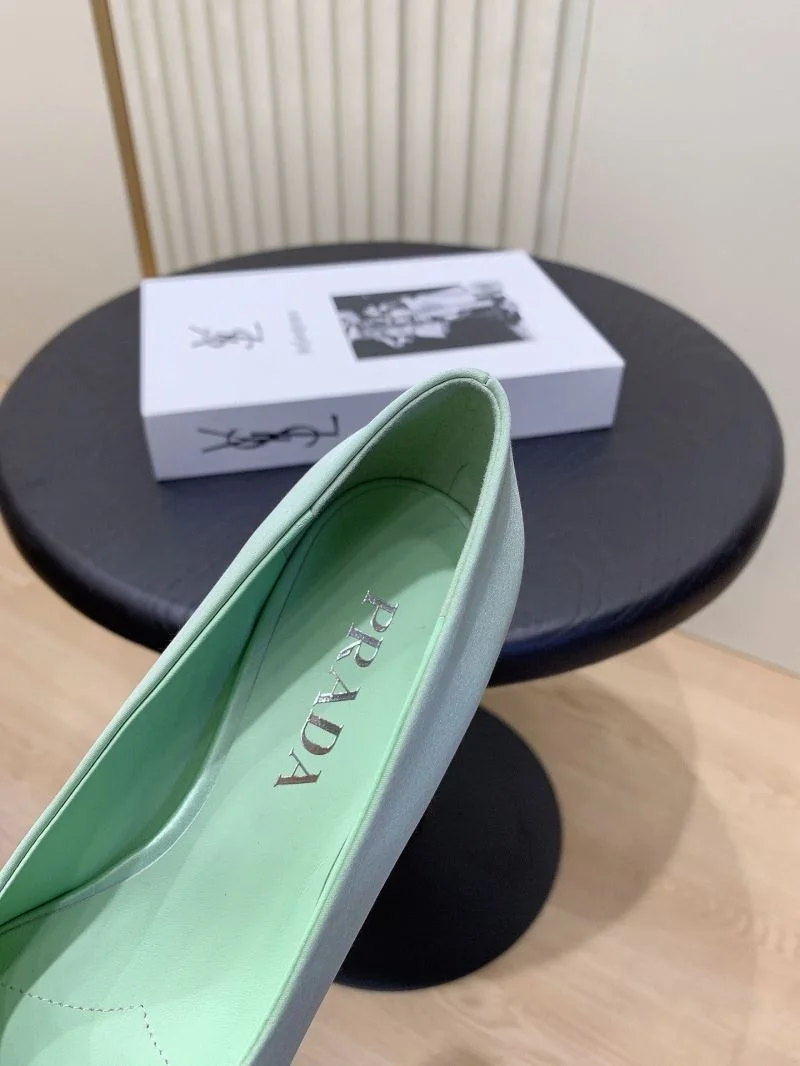 1:1 copy Prada Heeled Shoes