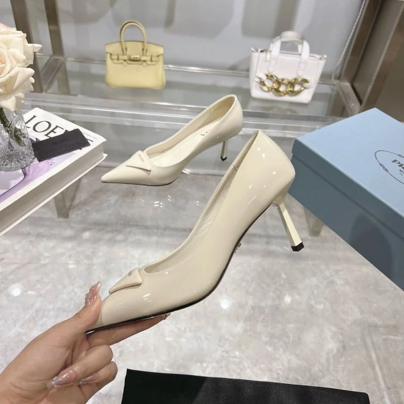 1:1 copy Prada Heeled Shoes