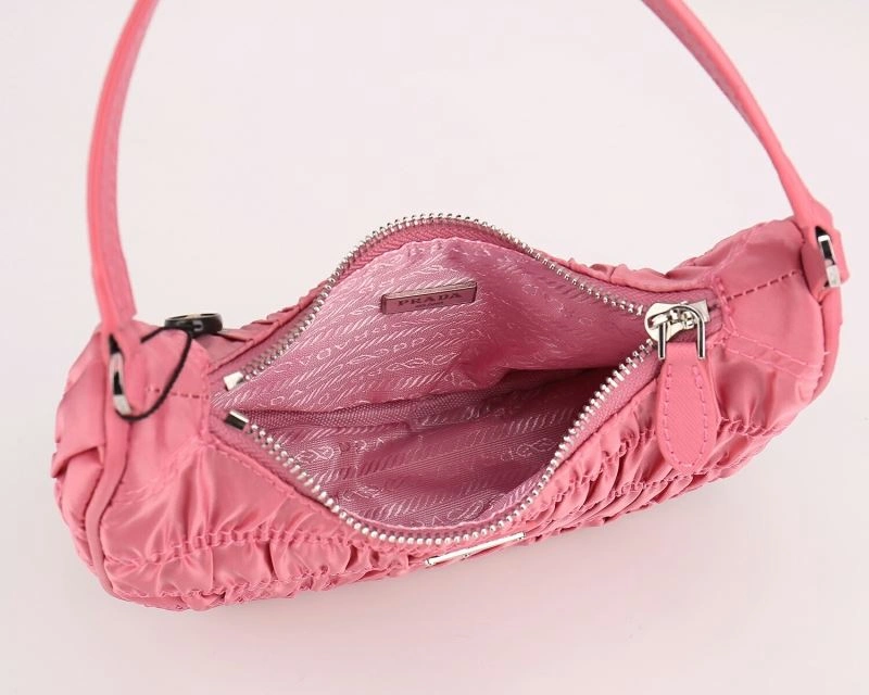 High accuracy Prada Hobo Bags