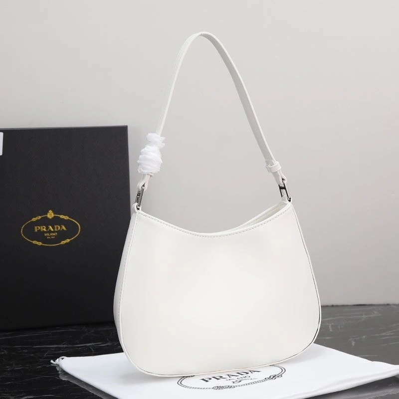 Accurate model Prada Hobo Bags