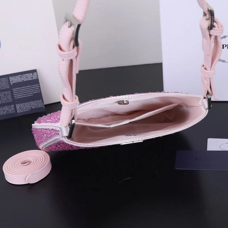 High accuracy Prada Hobo Bags