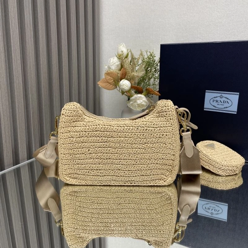 Accurate model Prada Hobo Bags