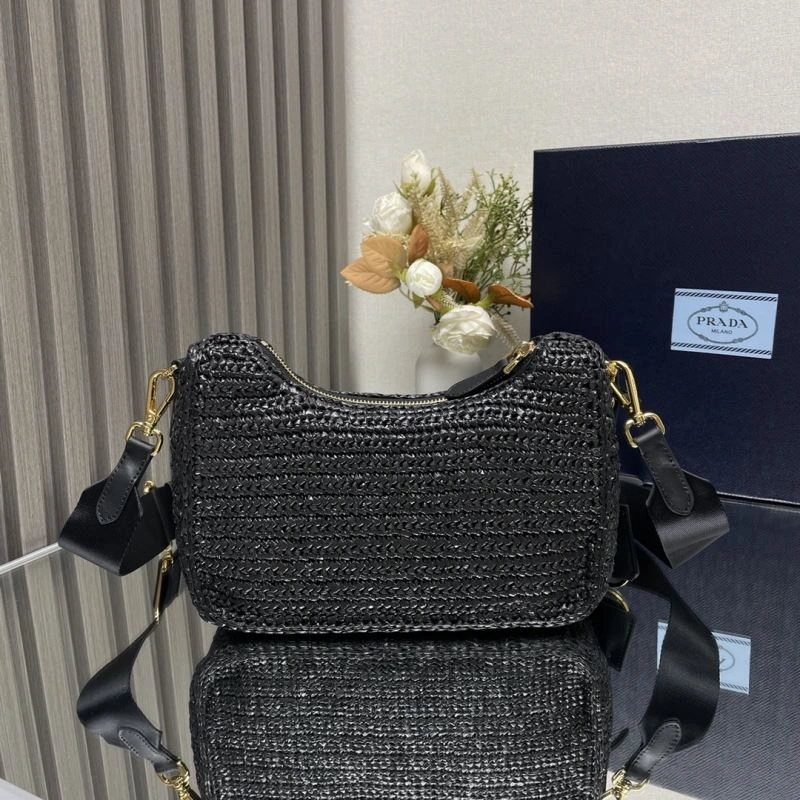 Accurate model Prada Hobo Bags