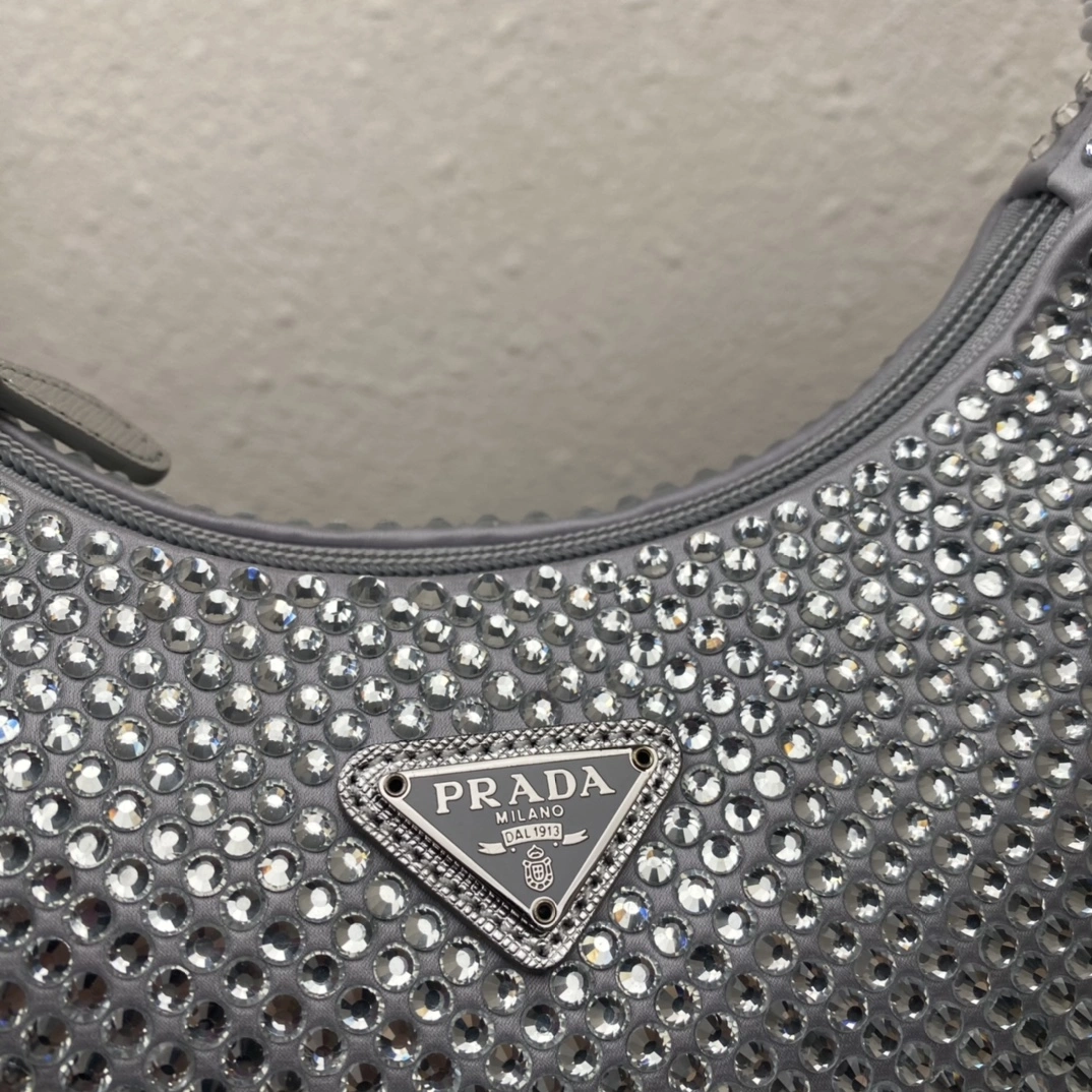 Cut-rate Prada Hobo Bags