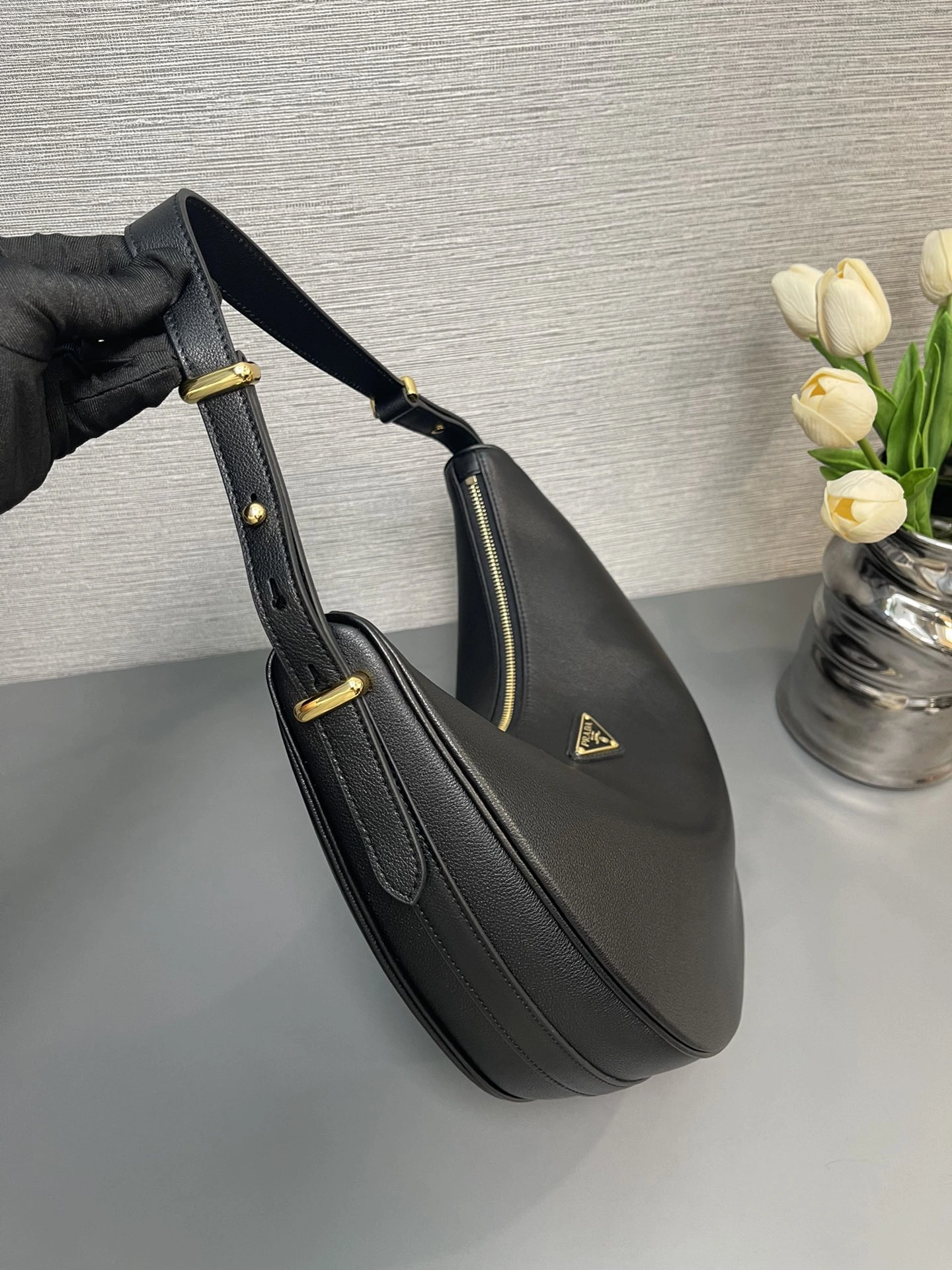 1:1 copy Prada Hobo Bags