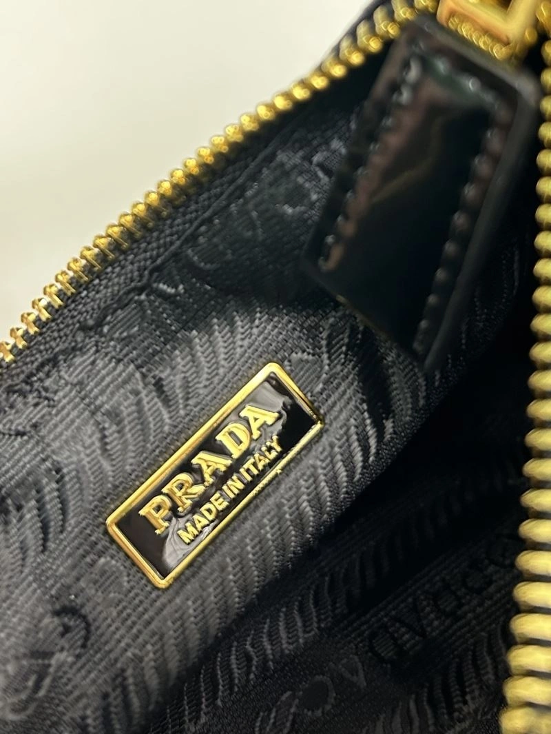 Cut-rate Prada Hobo Bags