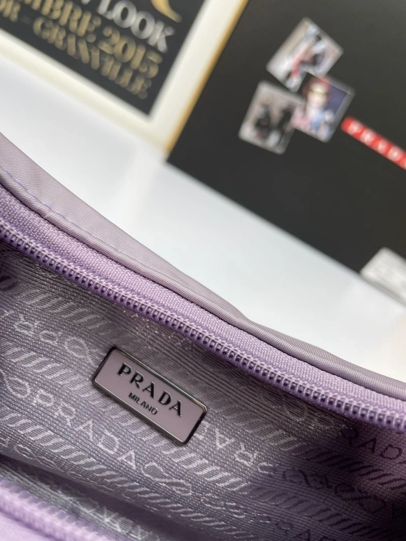 High accuracy Prada Hobo Bags