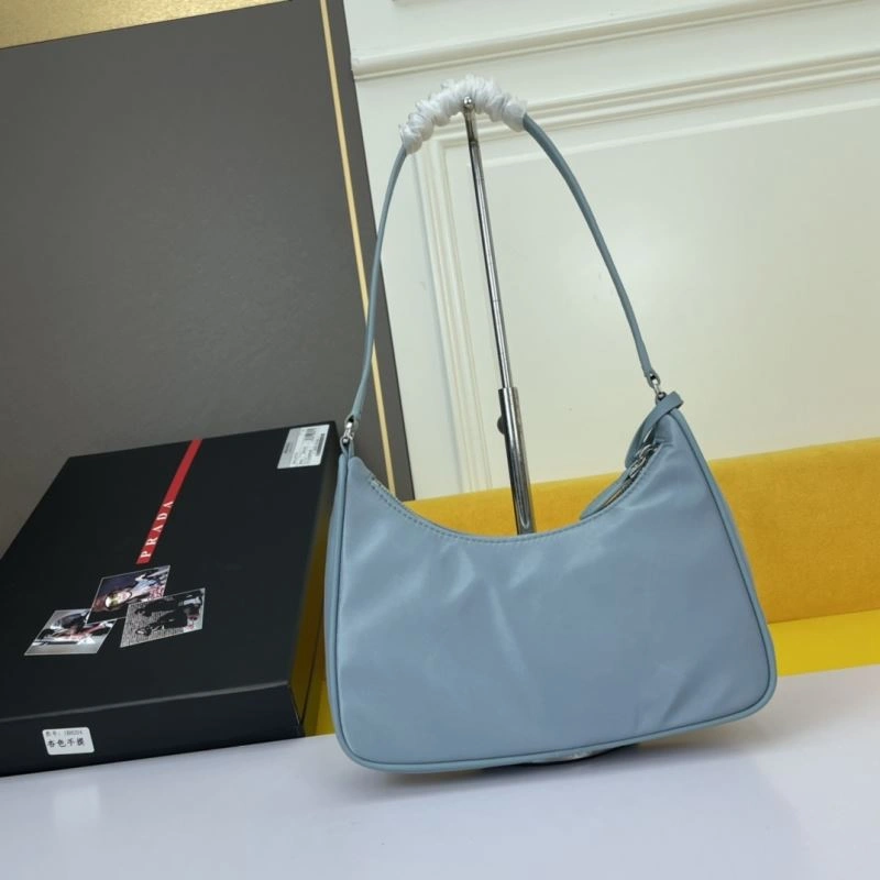 Accurate model Prada Hobo Bags