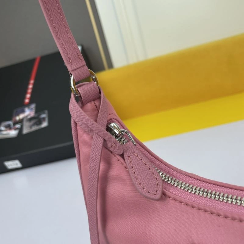 High accuracy Prada Hobo Bags